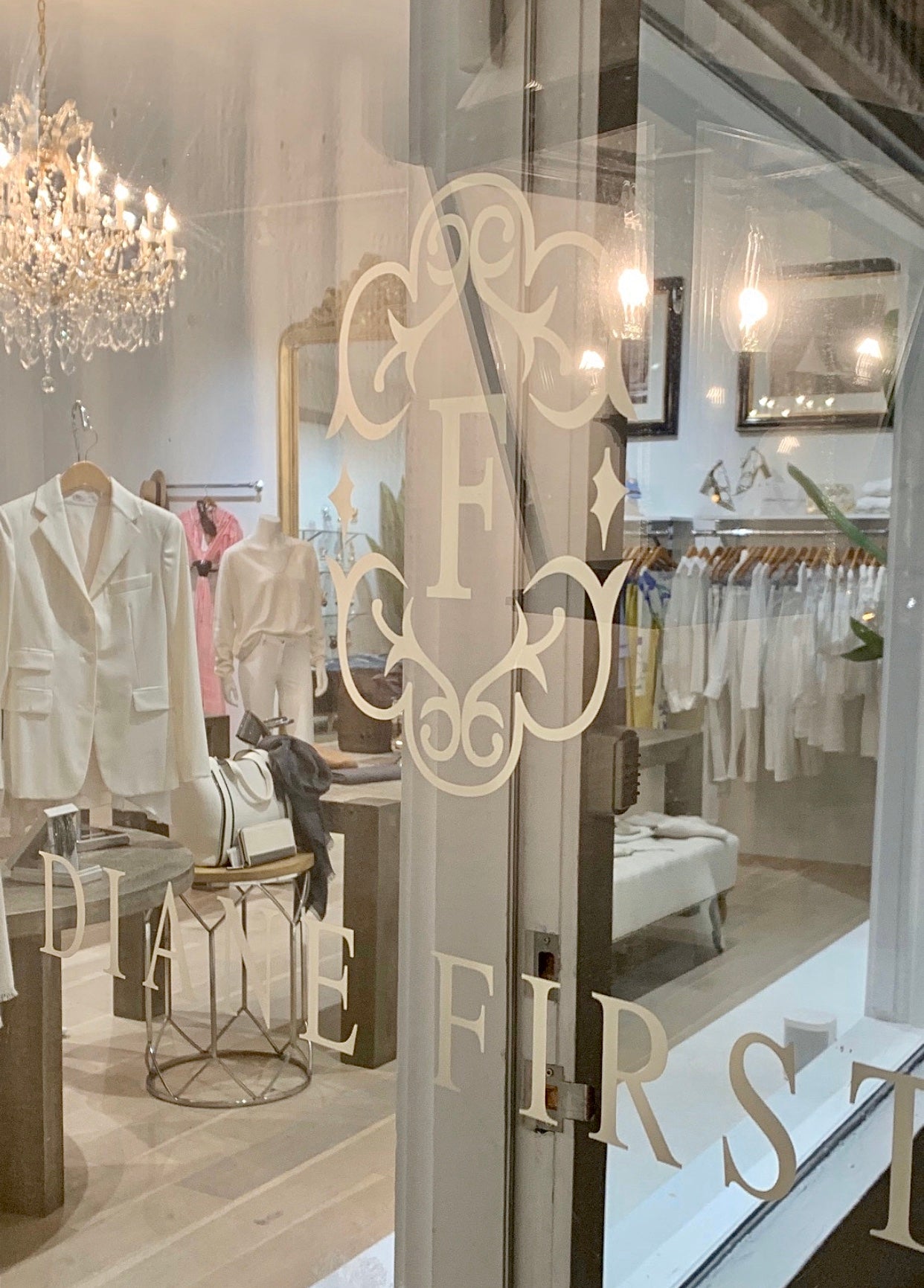 BOUTIQUE LOCATIONS – Diane Firsten